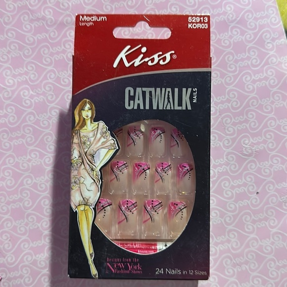 Kiss Catwalk Nails | Accessories | Kiss Catwalk Nails 5293 Pink Black ...